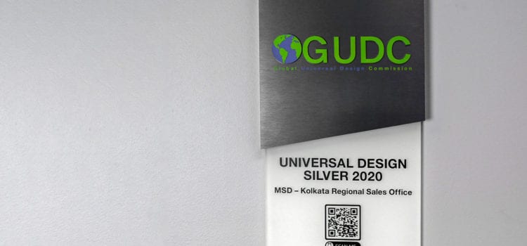 Unique Ways to Use QR Codes in Recognition Programs | CRISTAUX