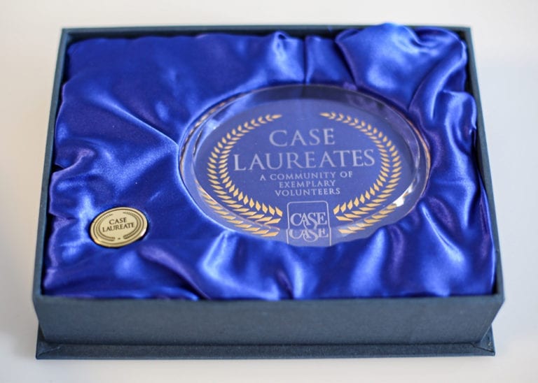 Unique Corporate Awards to Make the Moment Last | CRISTAUX