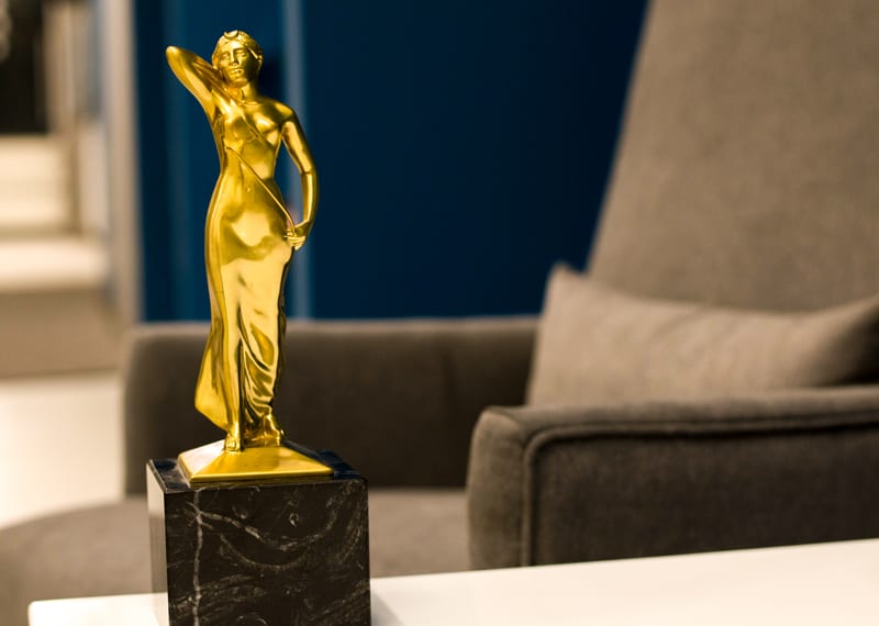 Custom Statue Award for HDA | CRISTAUX