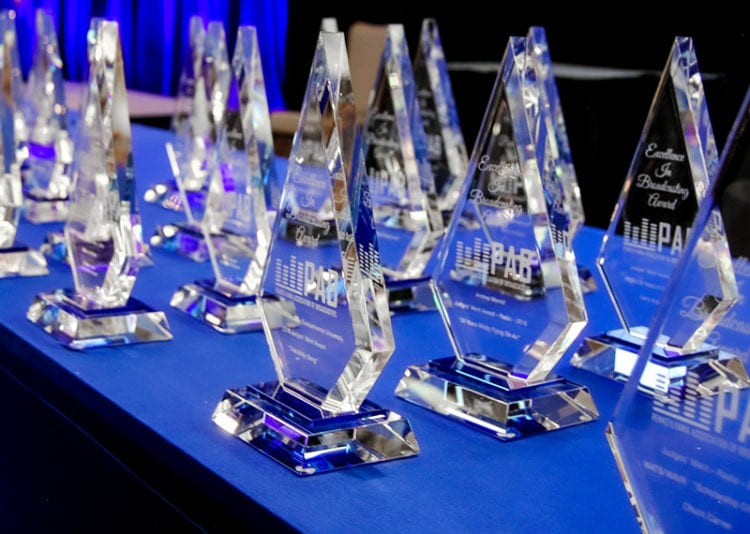 Sales Awards: Custom Sales Recognition | CRISTAUX