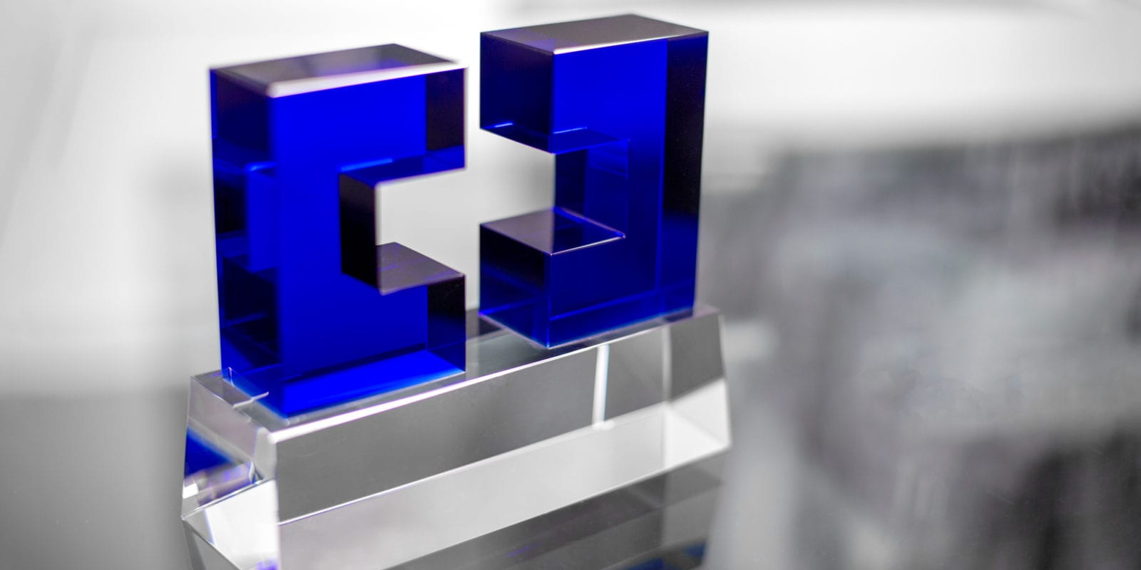 9 Types of Sales Awards, Design Ideas & Names | CRISTAUX