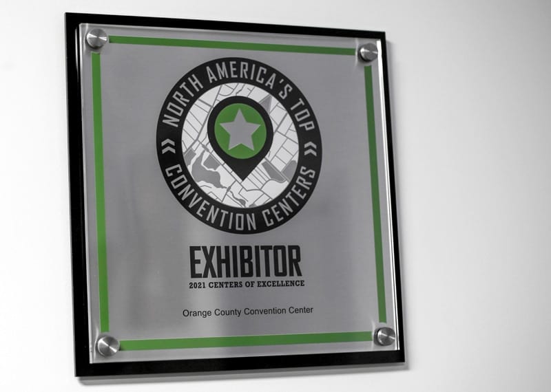 Unique Trophy Awards: Medals, Plaques, More | CRISTAUX