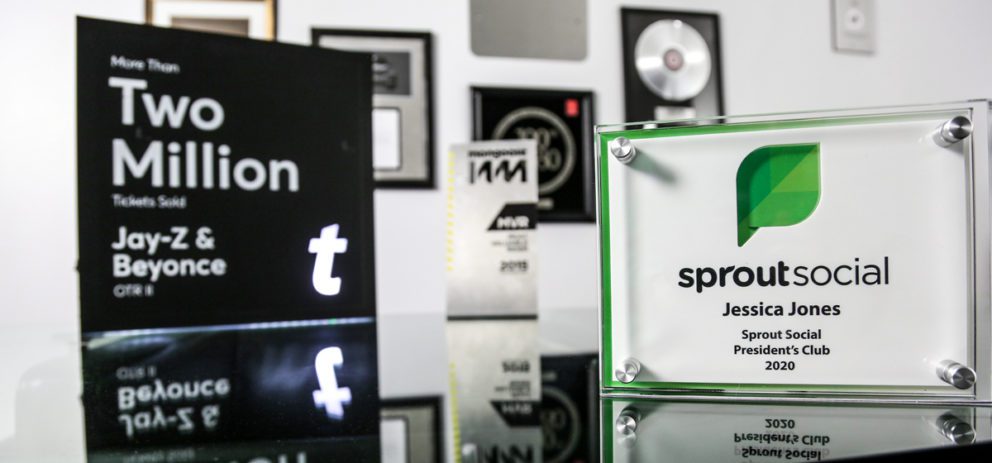 Award Plaque Design Ideas and Examples | CRISTAUX