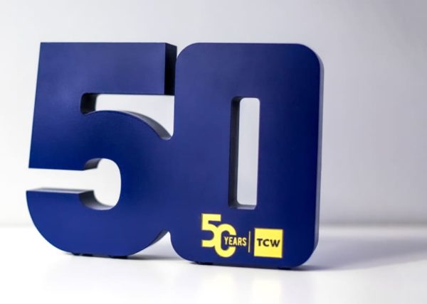 Unique Milestone Awards | CRISTAUX