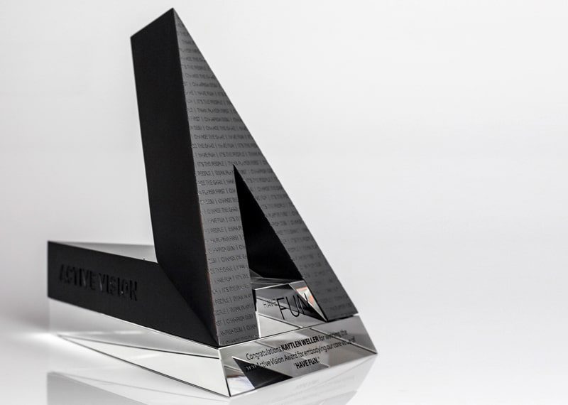 Custom Resin Awards | CRISTAUX