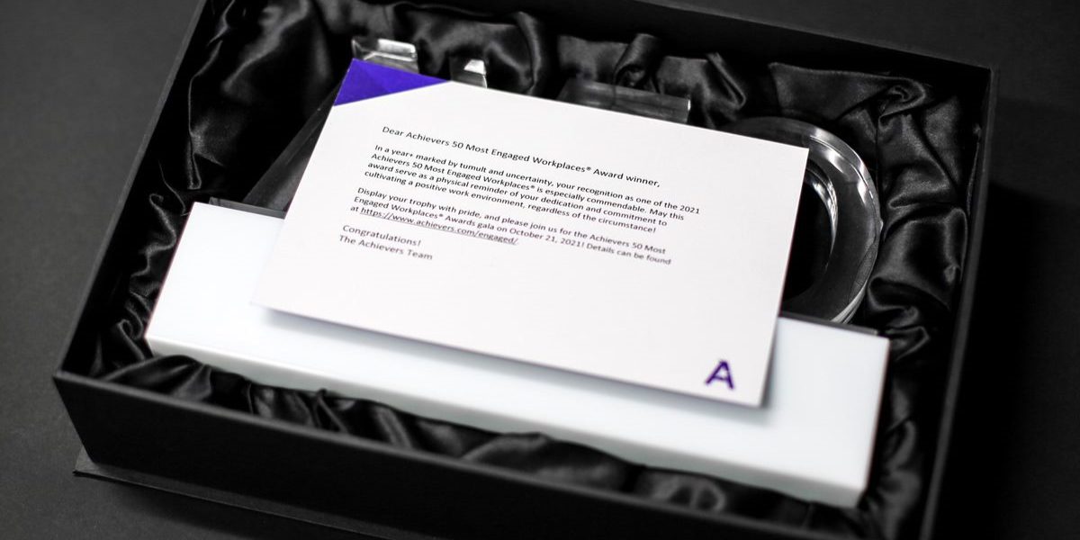 Customer Service Awards: Ideas, Wording | CRISTAUX