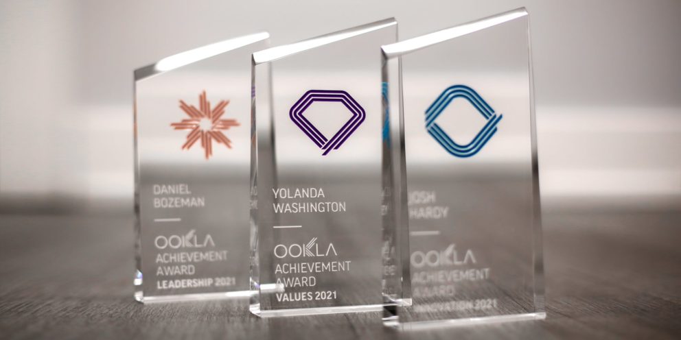 Customer Service Awards: Ideas, Wording | CRISTAUX