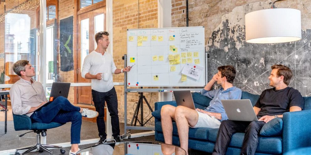 Team Incentives: Definition, Types & Examples | CRISTAUX