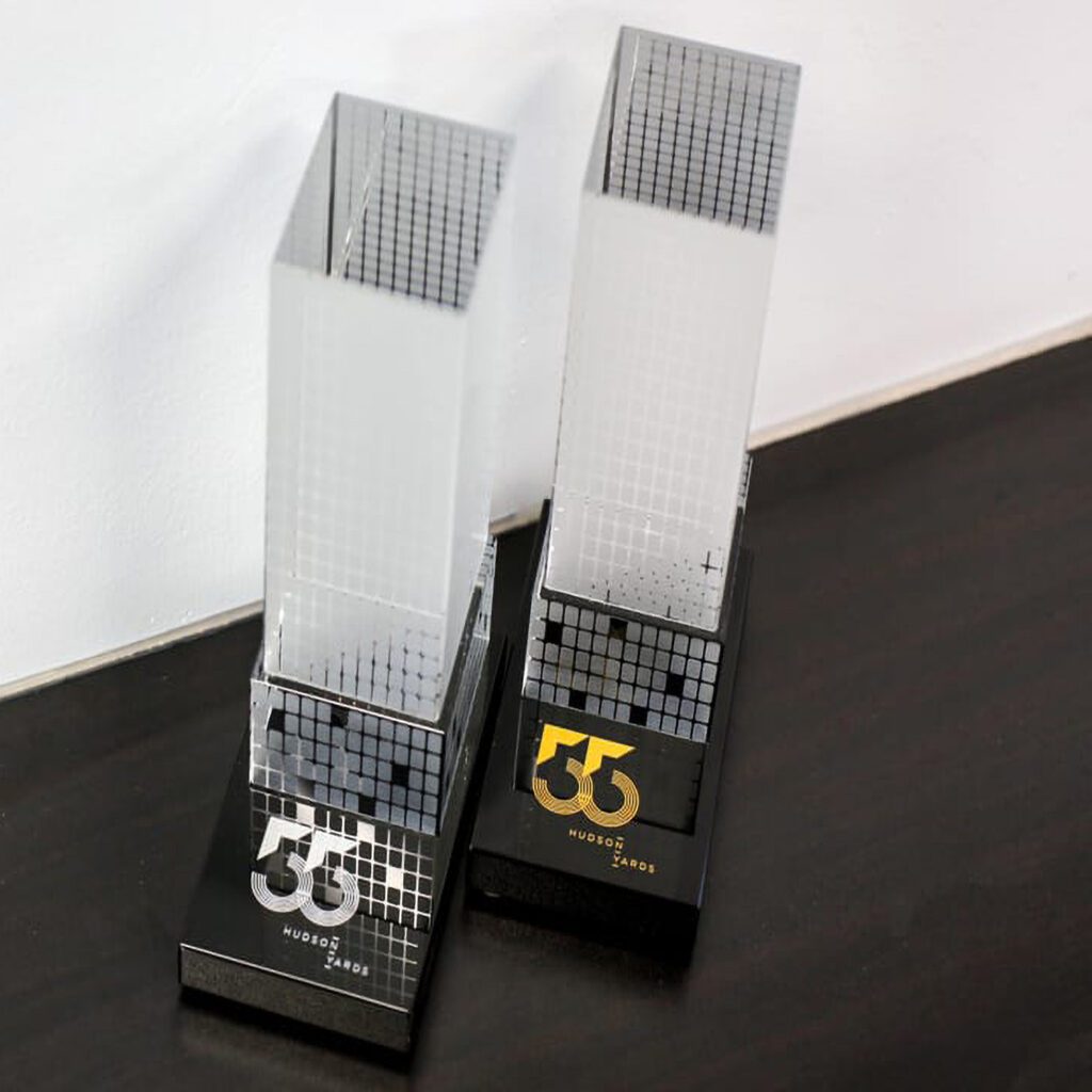 9 Types of Sales Awards, Design Ideas & Names | CRISTAUX